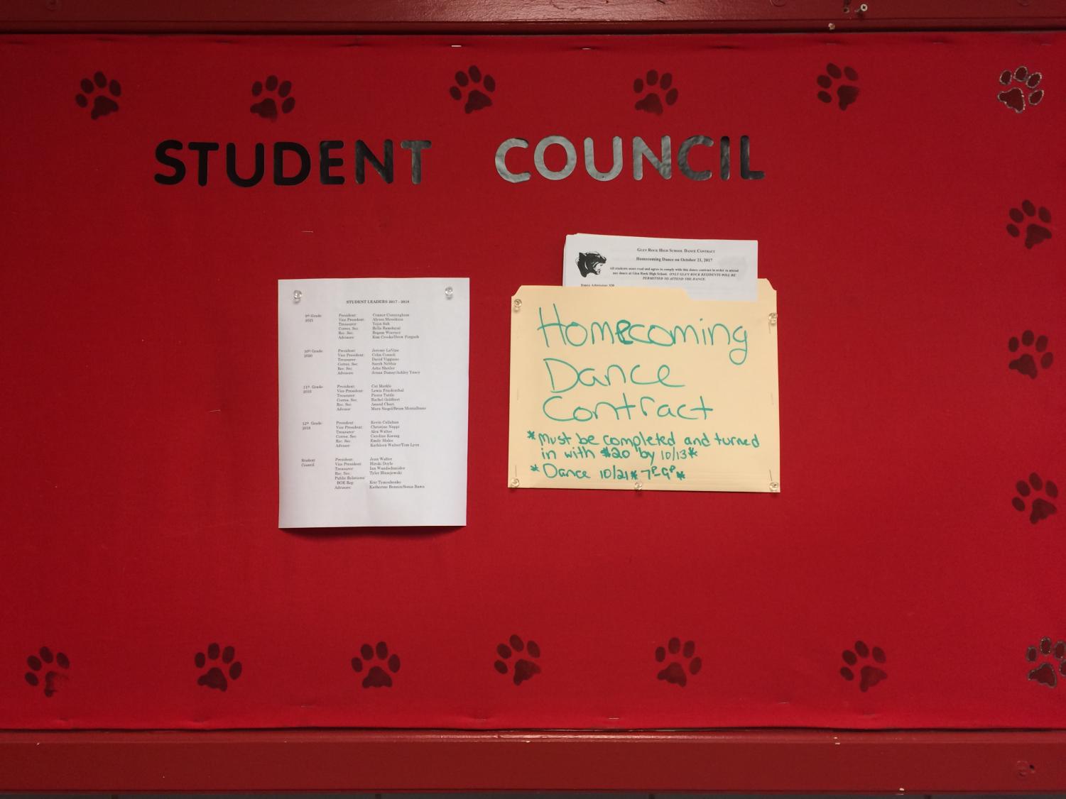 Student council puts on successful homecoming dance – The Glen Echo